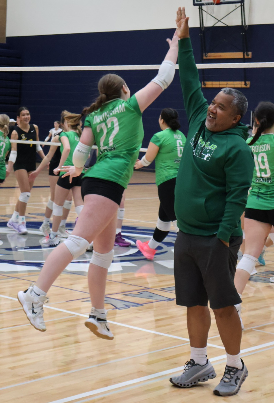 Coach High Five Girl Youth Volleyball