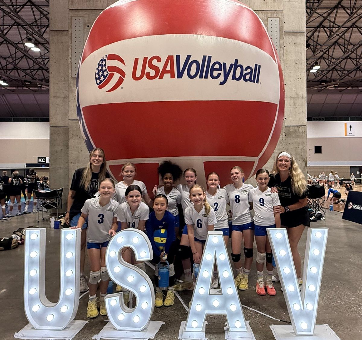 10UA - 8th Place - USAV Nationals