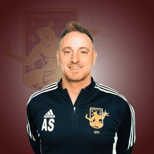 Staff Coach - Ash - Smith